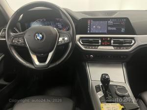 Balts BMW 3 Series 2021 Tallina, ar dzinēja tilpumu 2.00 L un nobraukumu 36 tūkst. km par 24900 €, foto 11 vietnē AUTOMOTO.COM.LV