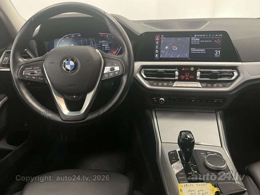 Balts BMW 3 Series 2021 Tallina, ar dzinēja tilpumu 2.00 L un nobraukumu 36 tūkst. km par 24900 €, foto 11 vietnē AUTOMOTO.COM.LV