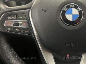 Balts BMW 3 Series 2021 Tallina, ar dzinēja tilpumu 2.00 L un nobraukumu 36 tūkst. km par 24900 €, foto 18 vietnē AUTOMOTO.COM.LV