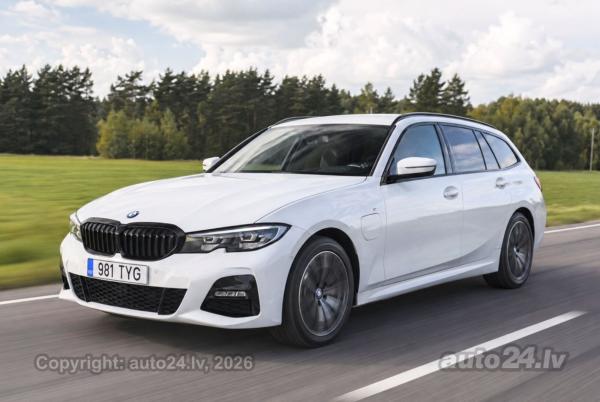 Balts BMW 3 Series 2021 Tallina, ar dzinēja tilpumu 2.00 L un nobraukumu 121 tūkst. km par 27900 €, foto 1 vietnē AUTOMOTO.COM.LV