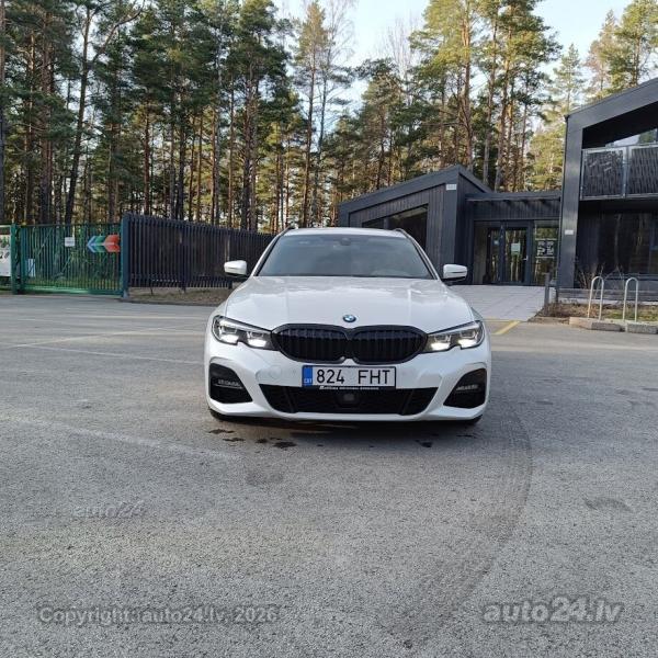 Balts BMW 3 Series 2022 Tallina, ar dzinēja tilpumu 2.00 L un nobraukumu 162 tūkst. km par 24999 €, foto 2 vietnē AUTOMOTO.COM.LV