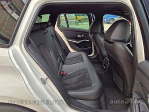 Balts BMW 3 Series 2022 Tallina, ar dzinēja tilpumu 2.00 L un nobraukumu 115 tūkst. km par 27600 €, foto 21 vietnē AUTOMOTO.COM.LV