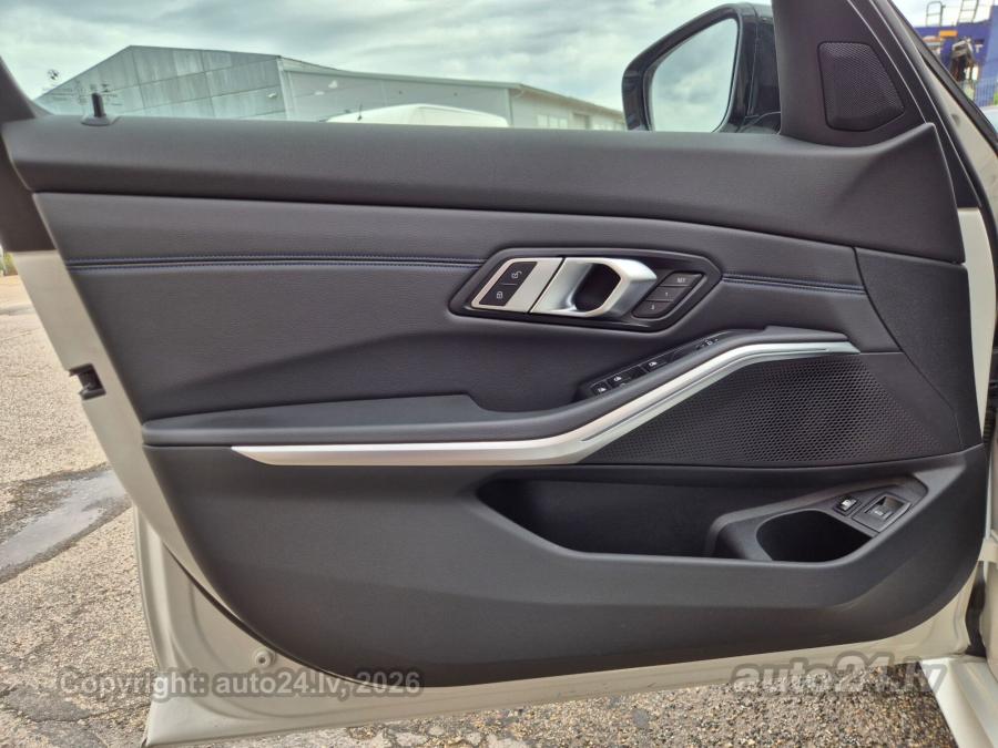 Balts BMW 3 Series 2022 Tallina, ar dzinēja tilpumu 2.00 L un nobraukumu 115 tūkst. km par 27600 €, foto 23 vietnē AUTOMOTO.COM.LV