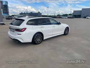 White BMW 3 Series 2022 in Tallinn, with an engine capacity of 2.00 L and mileage of 170 thousand km for 21600 €, photo 6 on AUTOMOTO.COM.LV