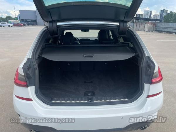 White BMW 3 Series 2022 in Tallinn, with an engine capacity of 2.00 L and mileage of 170 thousand km for 21600 €, photo 9 on AUTOMOTO.COM.LV