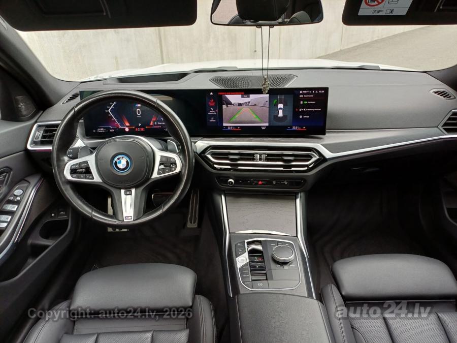 White BMW 3 Series 2022 in Tallinn, with an engine capacity of 2.00 L and mileage of 74 thousand km for 41900 €, photo 9 on AUTOMOTO.COM.LV