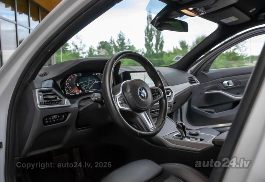 White BMW 3 Series 2022 in Torva, with an engine capacity of 2.00 L and mileage of 248 thousand km for 17800 €, photo 10 on AUTOMOTO.COM.LV