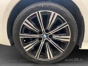 Balts BMW 3 Series 2024 Tallina, ar dzinēja tilpumu 2.00 L un nobraukumu 46 tūkst. km par 35900 €, foto 14 vietnē AUTOMOTO.COM.LV