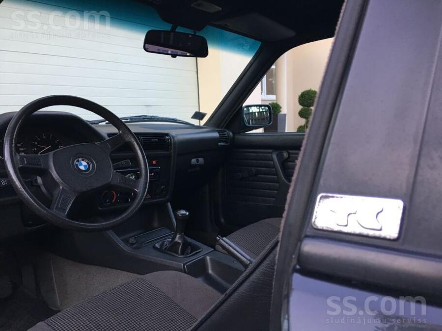Black BMW 316 1991 in Riga, with an engine capacity of 1.60 L and mileage of 219 thousand km for 11000 €, photo 7 on AUTOMOTO.COM.LV