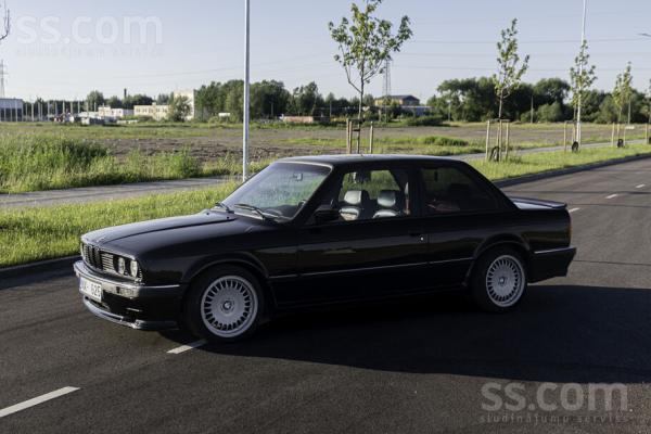 Melns BMW 316 1986 Liepāja, ar dzinēja tilpumu 2.80 L un nobraukumu 259 tūkst. km par 14700 €, foto 3 vietnē AUTOMOTO.COM.LV