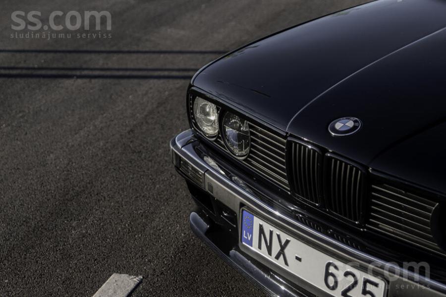 Melns BMW 316 1986 Liepāja, ar dzinēja tilpumu 2.80 L un nobraukumu 259 tūkst. km par 14700 €, foto 17 vietnē AUTOMOTO.COM.LV