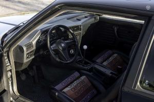 Black BMW 316 1986 in Liepaja, with an engine capacity of 2.80 L and mileage of 259 thousand km for 11995 €, photo 8 on AUTOMOTO.COM.LV