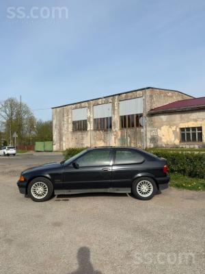 Melns BMW 316 1995 Rīga, ar dzinēja tilpumu 1.60 L un nobraukumu 323 tūkst. km par 3000 €, foto 6 vietnē AUTOMOTO.COM.LV