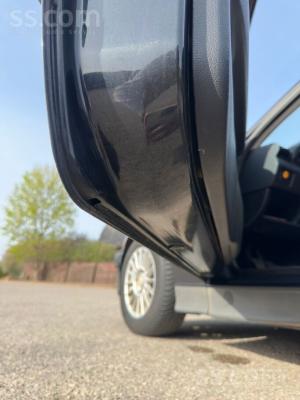 Melns BMW 316 1995 Rīga, ar dzinēja tilpumu 1.60 L un nobraukumu 323 tūkst. km par 3000 €, foto 16 vietnē AUTOMOTO.COM.LV