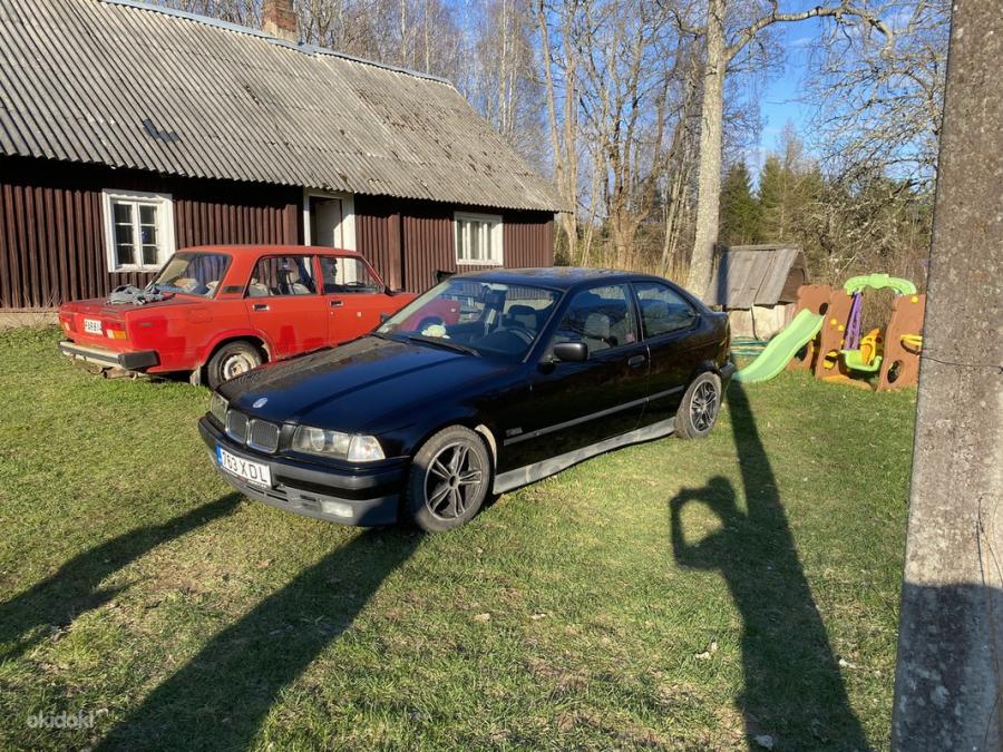 Black BMW 316 1996 in Rakvere, with an engine capacity of 1.60 L and mileage of 234 thousand km for 2400 €, photo 13 on AUTOMOTO.COM.LV