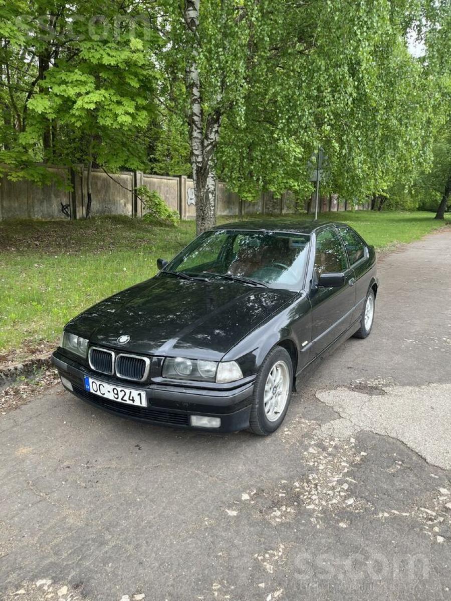 Черный БМВ 316 1999 в Рига, объемом двигателя 1.80 л и пробегом 363 тыс. км за 2850 €, фото 1 на AUTOMOTO.COM.LV