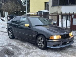 Melns BMW 316 2000 Viļņa, ar dzinēja tilpumu 1.90 L un nobraukumu 200 tūkst. km par 1600 €, foto 3 vietnē AUTOMOTO.COM.LV