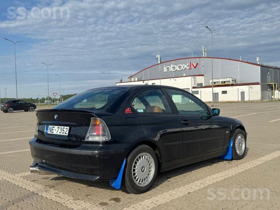 Черный БМВ 316 2001 в Рига, объемом двигателя 1.80 л и пробегом 230 тыс. км за 1750 €, фото 1 на AUTOMOTO.COM.LV