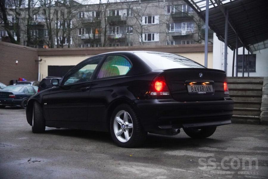 Melns BMW 316 2002 Rīga, ar dzinēja tilpumu 1.80 L un nobraukumu 250 tūkst. km par 2150 €, foto 4 vietnē AUTOMOTO.COM.LV
