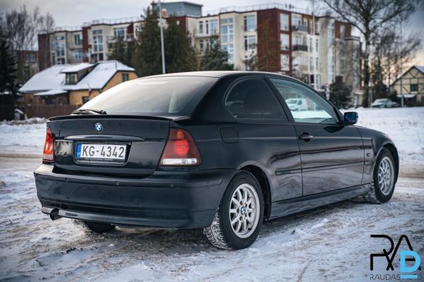 Black BMW 316 2004 in Riga, with an engine capacity of 1.80 L and mileage of 253 thousand km for 1990 €, photo 4 on AUTOMOTO.COM.LV