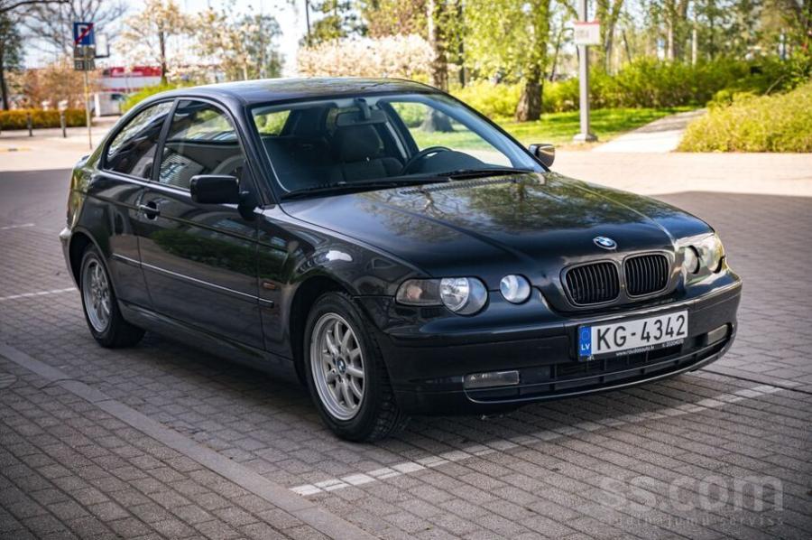 Black BMW 316 2004 in Riga, with an engine capacity of 1.80 L and mileage of 0 thousand km for 1990 €, photo 4 on AUTOMOTO.COM.LV