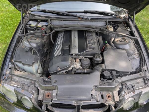 Melns BMW 316 2004 Rīga, ar dzinēja tilpumu 2.50 L un nobraukumu 218 tūkst. km par 3200 €, foto 8 vietnē AUTOMOTO.COM.LV