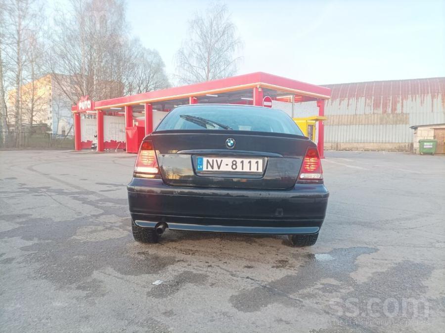 Melns BMW 316 2005 Rīga, ar dzinēja tilpumu 1.80 L un nobraukumu 195 tūkst. km par 1600 €, foto 5 vietnē AUTOMOTO.COM.LV