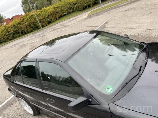 Black BMW 316 1994 in Jekabpils, with an engine capacity of 1.60 L and mileage of 176 thousand km for 3700 €, photo 11 on AUTOMOTO.COM.LV