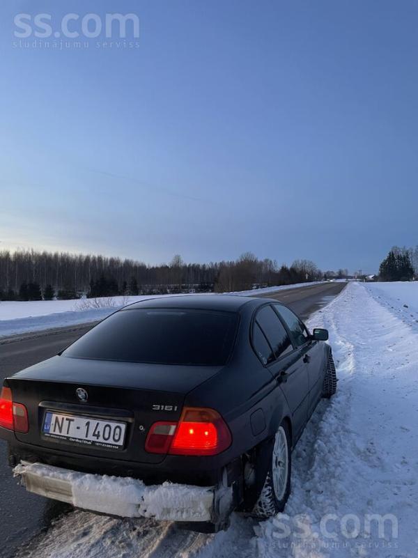 Black BMW 316 2000 in Riga, with an engine capacity of 1.90 L and mileage of 339 thousand km for 1500 €, photo 2 on AUTOMOTO.COM.LV