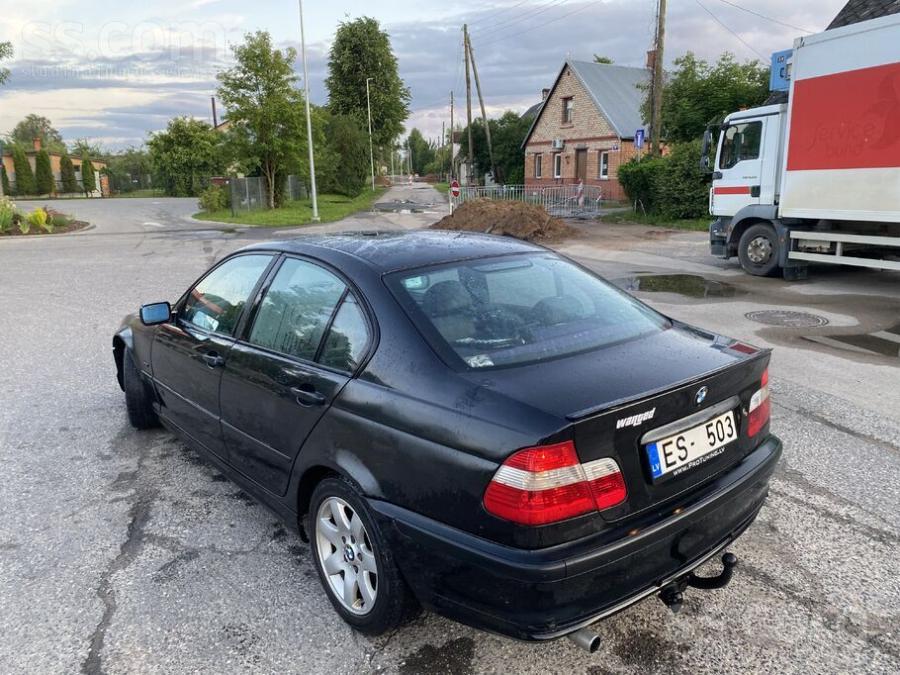 Black BMW 316 2001 in Jekabpils, with an engine capacity of 1.90 L and mileage of 239 thousand km for 1350 €, photo 4 on AUTOMOTO.COM.LV