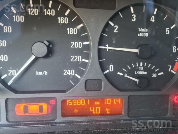 Черный БМВ 316 2004 в Юрмала, объемом двигателя 1.80 л и пробегом 160 тыс. км за 1700 €, фото 5 на AUTOMOTO.COM.LV