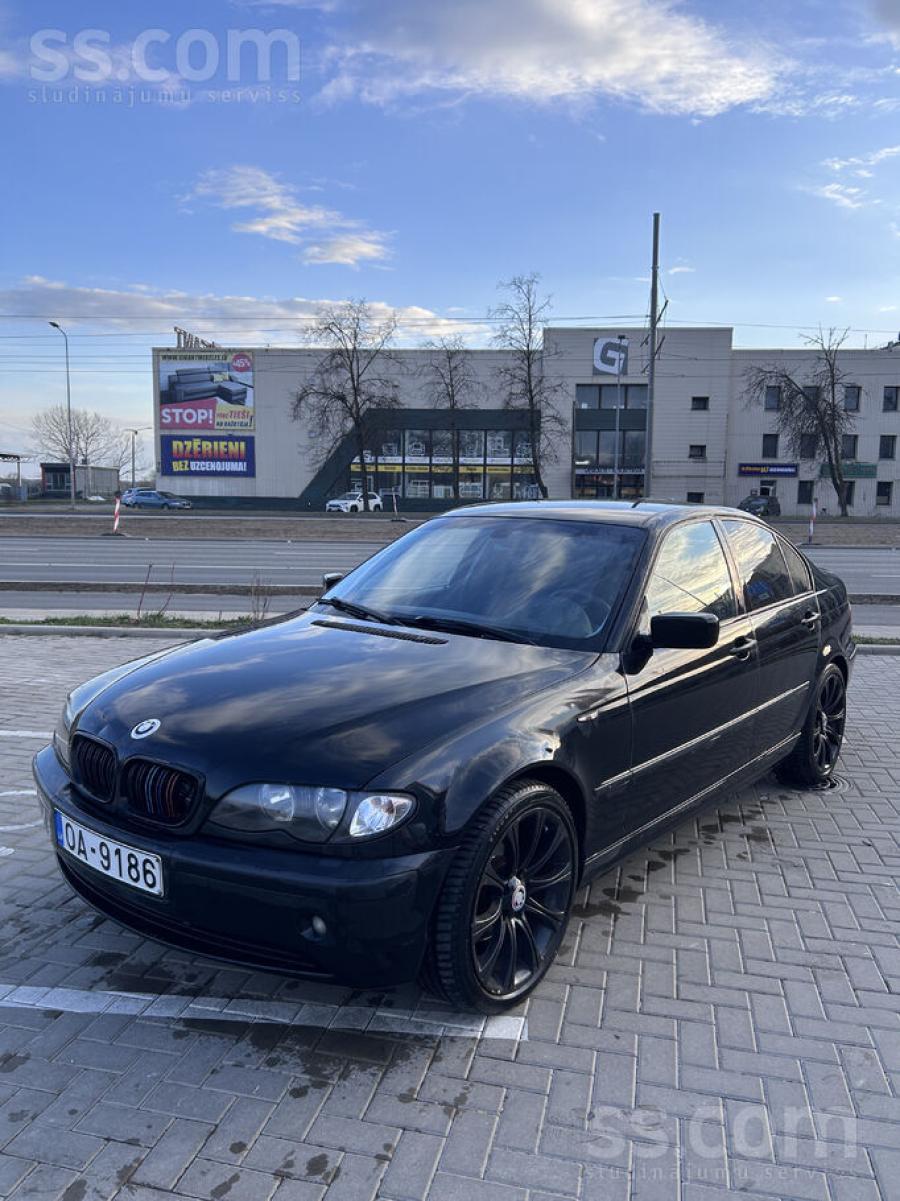Black BMW 316 2005 in Riga, with an engine capacity of 1.80 L and mileage of 277 thousand km for 2600 €, photo 1 on AUTOMOTO.COM.LV