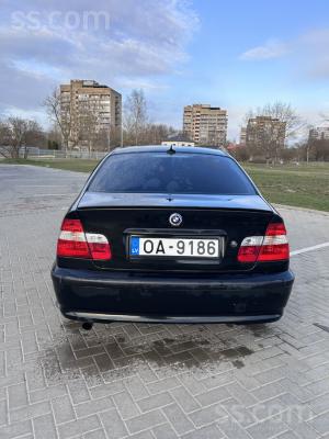 Black BMW 316 2005 in Riga, with an engine capacity of 1.80 L and mileage of 277 thousand km for 2600 €, photo 8 on AUTOMOTO.COM.LV