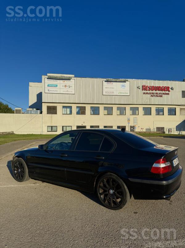 Black BMW 316 2005 in Riga, with an engine capacity of 1.80 L and mileage of 277 thousand km for 1700 €, photo 5 on AUTOMOTO.COM.LV