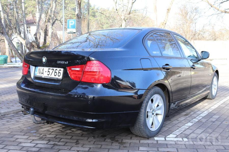 Melns BMW 316 2010 Jūrmala, ar dzinēja tilpumu 2.00 L un nobraukumu 270 tūkst. km par 4200 €, foto 6 vietnē AUTOMOTO.COM.LV