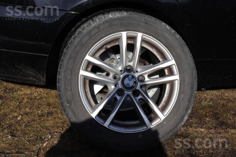 Melns BMW 316 2010 Jūrmala, ar dzinēja tilpumu 2.00 L un nobraukumu 270 tūkst. km par 4200 €, foto 11 vietnē AUTOMOTO.COM.LV