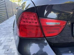 Melns BMW 316 2010 Viļņa, ar dzinēja tilpumu 2.00 L un nobraukumu 343 tūkst. km par 3300 €, foto 11 vietnē AUTOMOTO.COM.LV