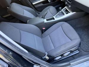 Melns BMW 316 2010 Viļņa, ar dzinēja tilpumu 2.00 L un nobraukumu 343 tūkst. km par 3300 €, foto 16 vietnē AUTOMOTO.COM.LV