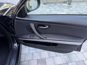Melns BMW 316 2010 Viļņa, ar dzinēja tilpumu 2.00 L un nobraukumu 343 tūkst. km par 3300 €, foto 17 vietnē AUTOMOTO.COM.LV