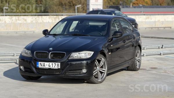 Black BMW 316 2010 in Riga, with an engine capacity of 2.00 L and mileage of 262 thousand km for 4100 €, photo 1 on AUTOMOTO.COM.LV