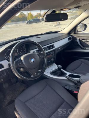 Black BMW 316 2010 in Riga, with an engine capacity of 2.00 L and mileage of 262 thousand km for 4100 €, photo 6 on AUTOMOTO.COM.LV