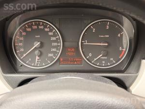 Black BMW 316 2010 in Riga, with an engine capacity of 2.00 L and mileage of 262 thousand km for 4100 €, photo 8 on AUTOMOTO.COM.LV