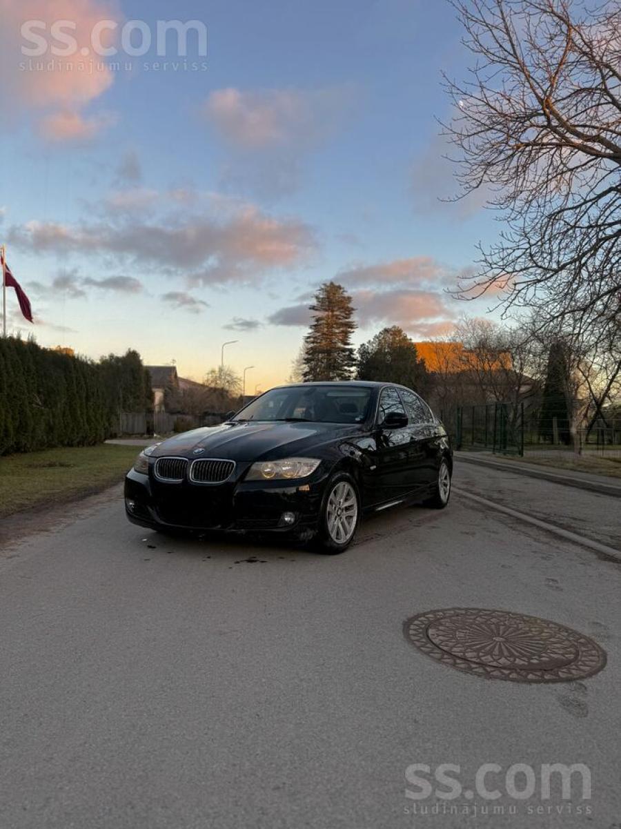 Melns BMW 316 2011 Rīga, ar dzinēja tilpumu 2.00 L un nobraukumu 308 tūkst. km par 4400 €, foto 1 vietnē AUTOMOTO.COM.LV