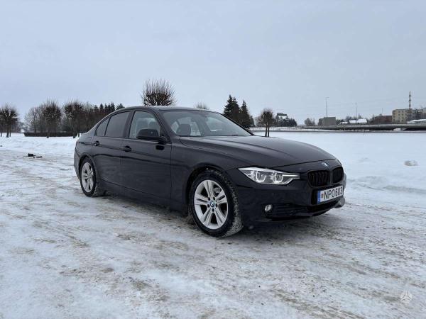 Black BMW 316 2012 in Kaunas, with an engine capacity of 2.00 L and mileage of 326 thousand km for 8900 €, photo 3 on AUTOMOTO.COM.LV
