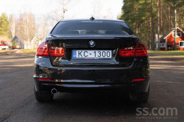 Melns BMW 316 2012 Valmiera, ar dzinēja tilpumu 2.00 L un nobraukumu 230 tūkst. km par 6800 €, foto 2 vietnē AUTOMOTO.COM.LV