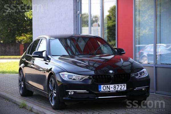 Black BMW 316 2012 in Riga, with an engine capacity of 2.00 L and mileage of 230 thousand km for 6995 €, photo 4 on AUTOMOTO.COM.LV