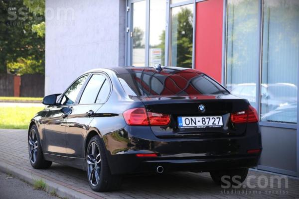 Black BMW 316 2012 in Riga, with an engine capacity of 2.00 L and mileage of 230 thousand km for 6995 €, photo 5 on AUTOMOTO.COM.LV