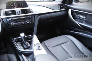 Black BMW 316 2012 in Riga, with an engine capacity of 2.00 L and mileage of 230 thousand km for 6995 €, photo 9 on AUTOMOTO.COM.LV