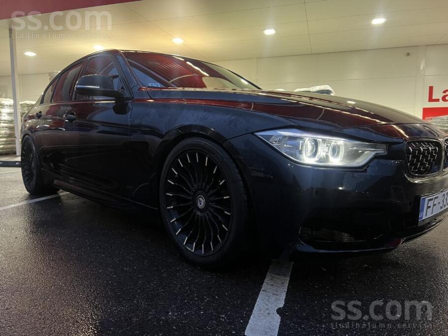 Melns BMW 316 2013 Rīga, ar dzinēja tilpumu 2.00 L un nobraukumu 0 tūkst. km par 12500 €, foto 3 vietnē AUTOMOTO.COM.LV