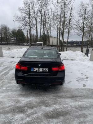 Melns BMW 316 2013 Viļņa, ar dzinēja tilpumu 2.00 L un nobraukumu 294 tūkst. km par 7900 €, foto 4 vietnē AUTOMOTO.COM.LV